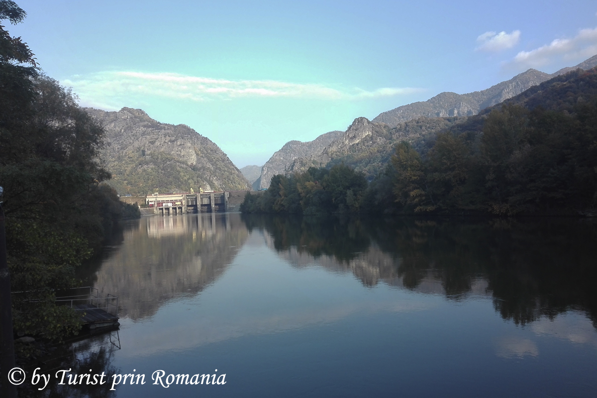 3 nestemate turistice în Valea Oltului – Turist prin Romania